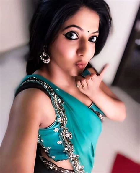 பிக்பாஸ் ரேஷ்மாவுக்கு இவ்வளவு பெரிய மகனா இன்ப அதிர்ச்சி கொடுத்த