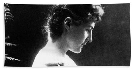 10 Hot Sexy Florence Balcombe Bikini Pics