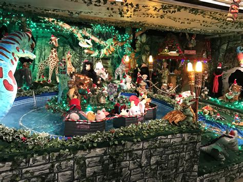 Jingle Cruise House Decorated And Names It Jingle Cruise Too Cute