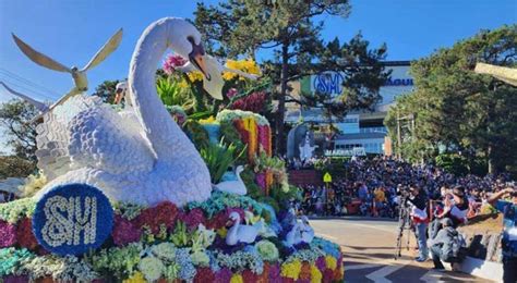 Sm City Baguio Panagbenga Festival Float Malaya Business Insight