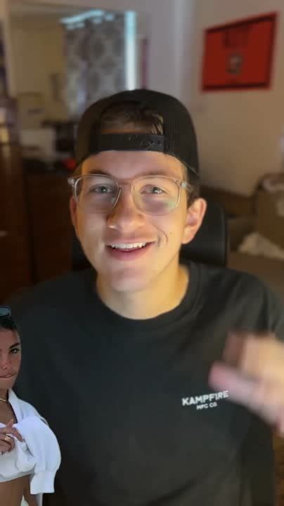 Video Andrew Kassian On Linkedin Personalbrand Contentmarketing