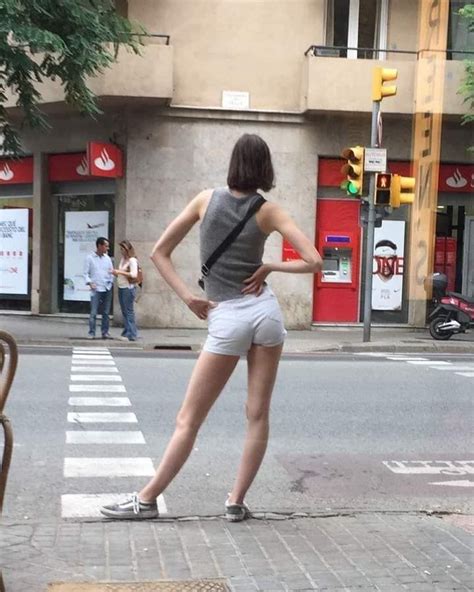 30 Funny Photos Of People Standing Weirdly In Public Funny Photos Of