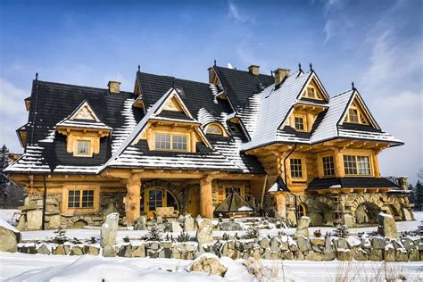 42 Stunning Log Homes And Mansions Photos Home Stratosphere
