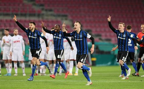 Test Gegen Bundesligisten Live Im Tv So Plant Der Hsv Den Winter