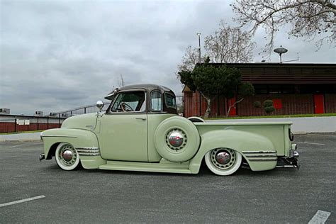 Custom 1949 Chevrolet Pickup Wallpaper