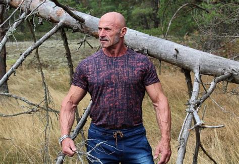 Video Kultūrists Aivars Visockis Kad Satieku Vienaudžus Jūtos Kā Iestrēdzis” 19 Gadu Vecumā