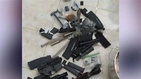 Caja De Comida Llegada De Eeuu Venía Con Fusiles Y Municiones