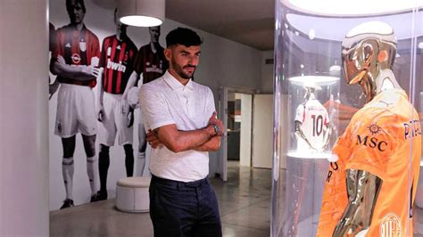 Terracciano A Milan új Cserekapusa Hivatalos
