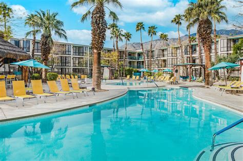 Riviera Resort And Spa Palm Springs Pool And Spa Day Pass Palm Springs