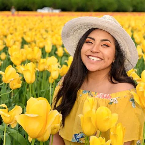 Spotlight Interview With Hannah Lewis — Onpoint