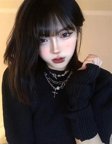 Pin By Quinne On Ulzzang Girls Ulzzang Girl Hair Styles Asian Girl
