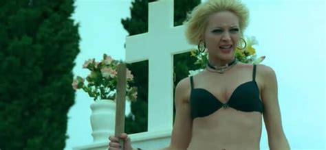 Nude Video Celebs Fay Xyla Sexy Honey And The Pig 2005