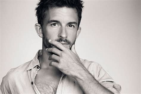 Josh Oconnor On That Sex Scene With Zendaya And Mike Faist—and