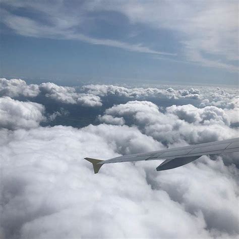 Laura Savelli Sur Instagram Cest Du Coton Airplane View Scenes