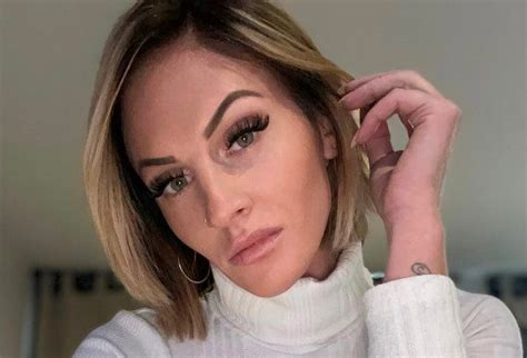 Nina Angel Biographywiki Age Height Career Photos And More