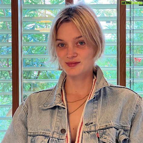 Bella Heathcote Wiki Biography Age Gallery Spouse And More