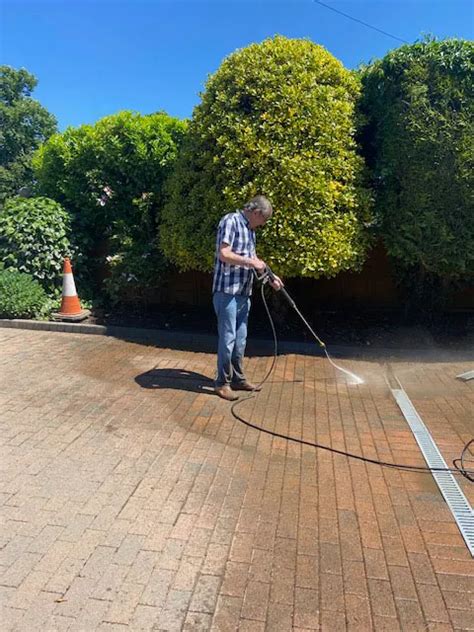 Andrew Millar United Kingdom