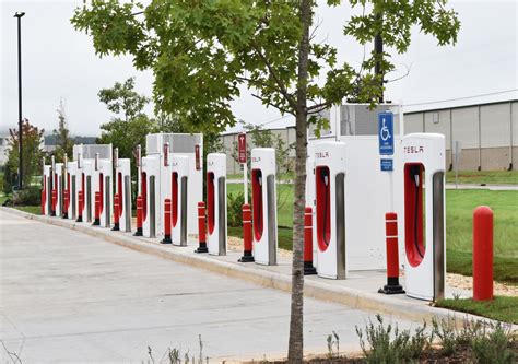 Tesla Superchargers Coming To Buc Ees Gordon Life