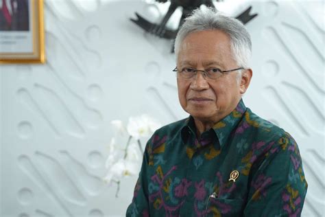 Profil Menteri Dikti Satryo Soemantri Yang Didemo Pegawai