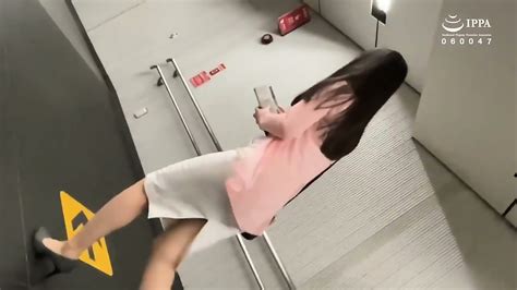 An Old Man Traps A Beautiful Woman Eporner