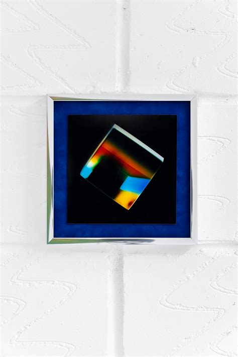 Simone Mudde Contemporary Art Library