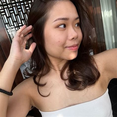 Julie ྀི🍊 Wsy • Threads Say More