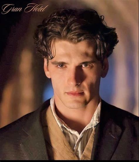Yongonzalezjulioolmedoseriegranhotelespañatv Yon González