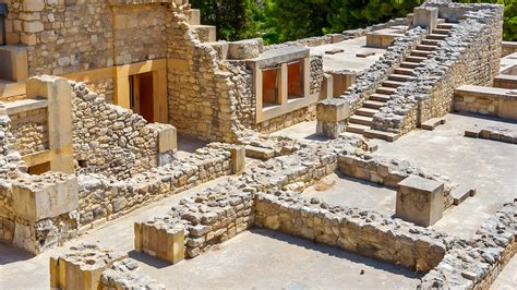 Knossos Architecture Bull Frescoes And Multi Story Palace Design
