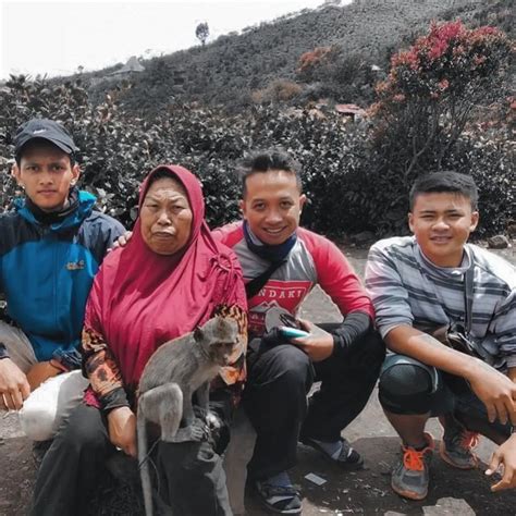 Mengenang Peran Mbok Yem Di Masyarakat Jawa Rakcerid