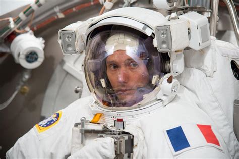 Après Six Mois Dans Lespace Thomas Pesquet Est De Retour Sur Terre
