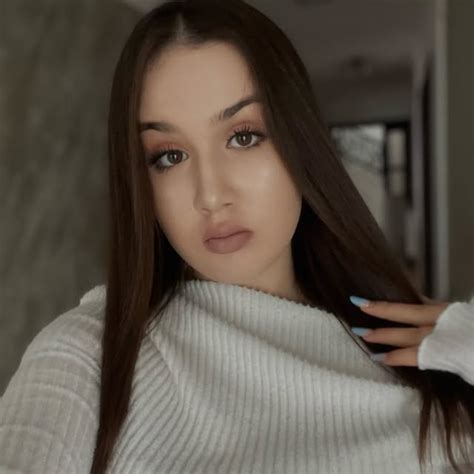 Adina🤍 Adina123maria • Threads Say More