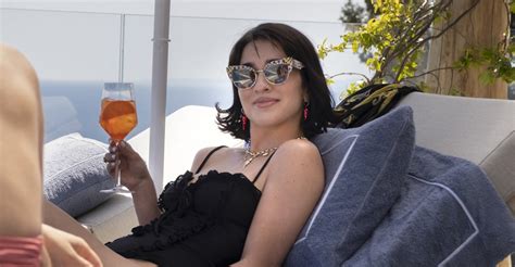 The White Lotus Takes On The Wealthys Sexual Desires The Atlantic