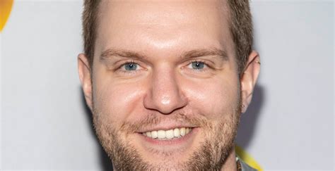 Cody Johnsons Version Of ‘white Christmas Is A Staple For The Holiday