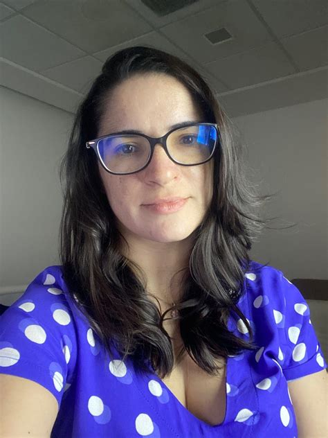 Belisa Barreto Medium
