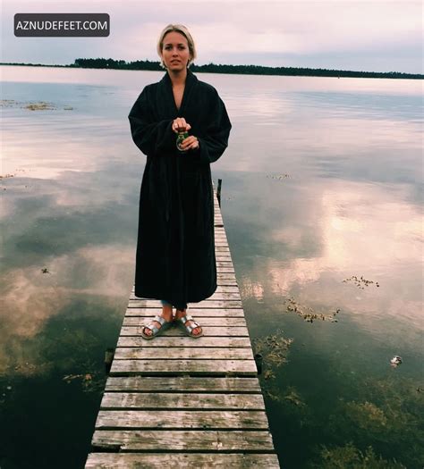 Theresa Frostad EggesbØ Feet Aznudefeet