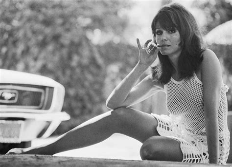 Classic Beauty Paula Prentiss Splendid Isolation