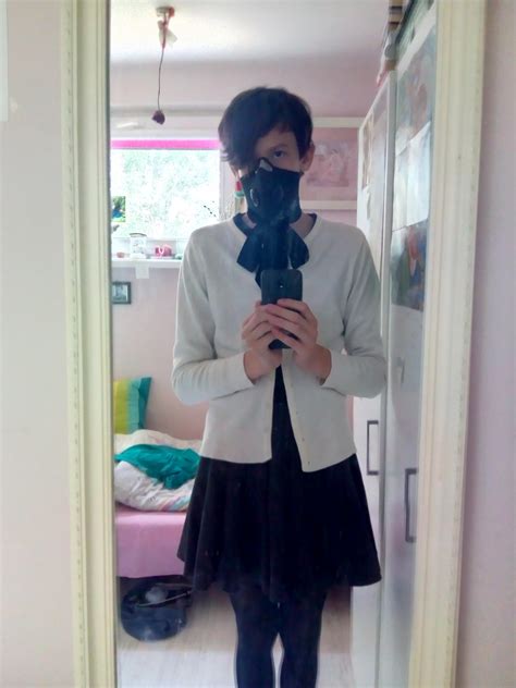 My Sister Wants Me To Go In This Dress With Her To The Gallery What