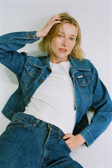 Emily Van Raay Model Management