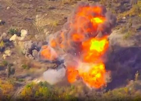 Himars знищив російську САУ Піон