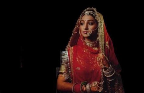 रीवा की राजकुमारी ने शादी के बाद छोड़ा एक्टिंग करियर अब संभाल रहीं हैं गृहस्थी Rewa Princess