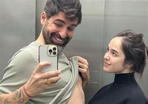 חכה חכה עכשיו בלילות רותם כהן ואשתו שי מצפים לילד ראשון Tmi