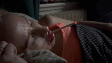 Chain Smoking In Bed With My Bf While Watching Tv Smokingqueenalina