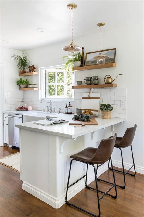 Traditional White Kitchens For Small Space