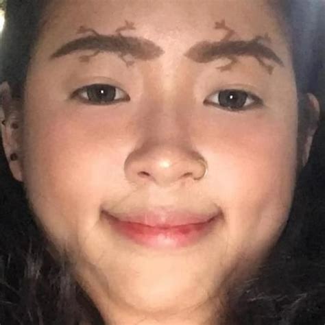 6 Alis Cewek Bentuk Cicak Ini Bikin Geli Enggak Habis Pikir Hot