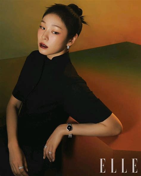 더쿠 김연아 엘르 7월호 디올 화보