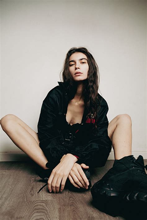 Panna Select Paris Select Model Management
