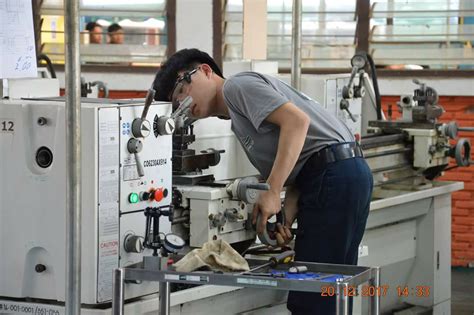 Aticha Songsawatwong