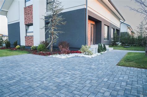 Elis Pavaje Premiul Trimestrial Cea Mai Frumoasă Amenajare Cu Elis