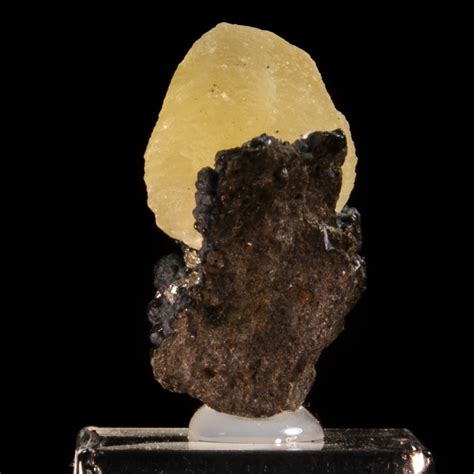 Calcite On Basalt Fine Mineral Specimen For Sale