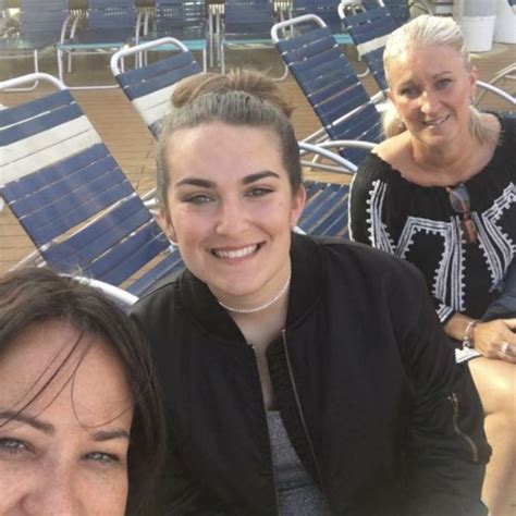 Megan Andreou Linkedin